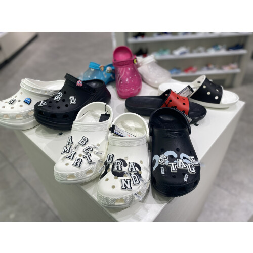 期間限定 CROCS POP UP in ABC-MART GRAND STAGE😍💦💨 - ABC-MART GRANDSTAGE ...